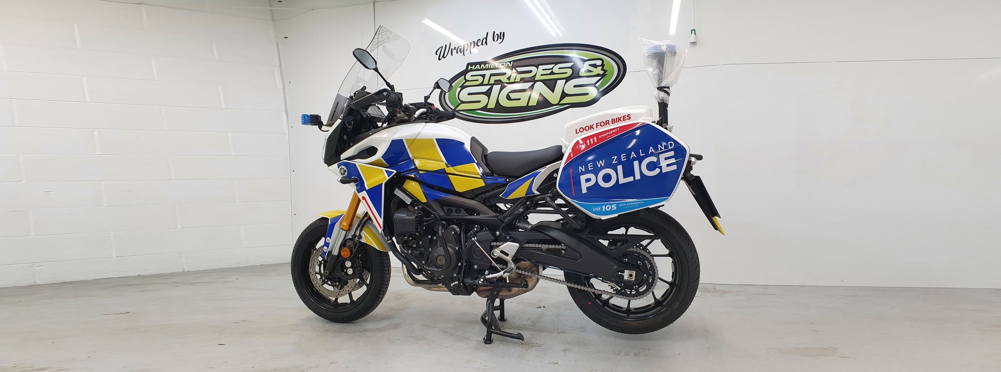 Signs Hamilton | Signage | Hamilton Stripes and Signs